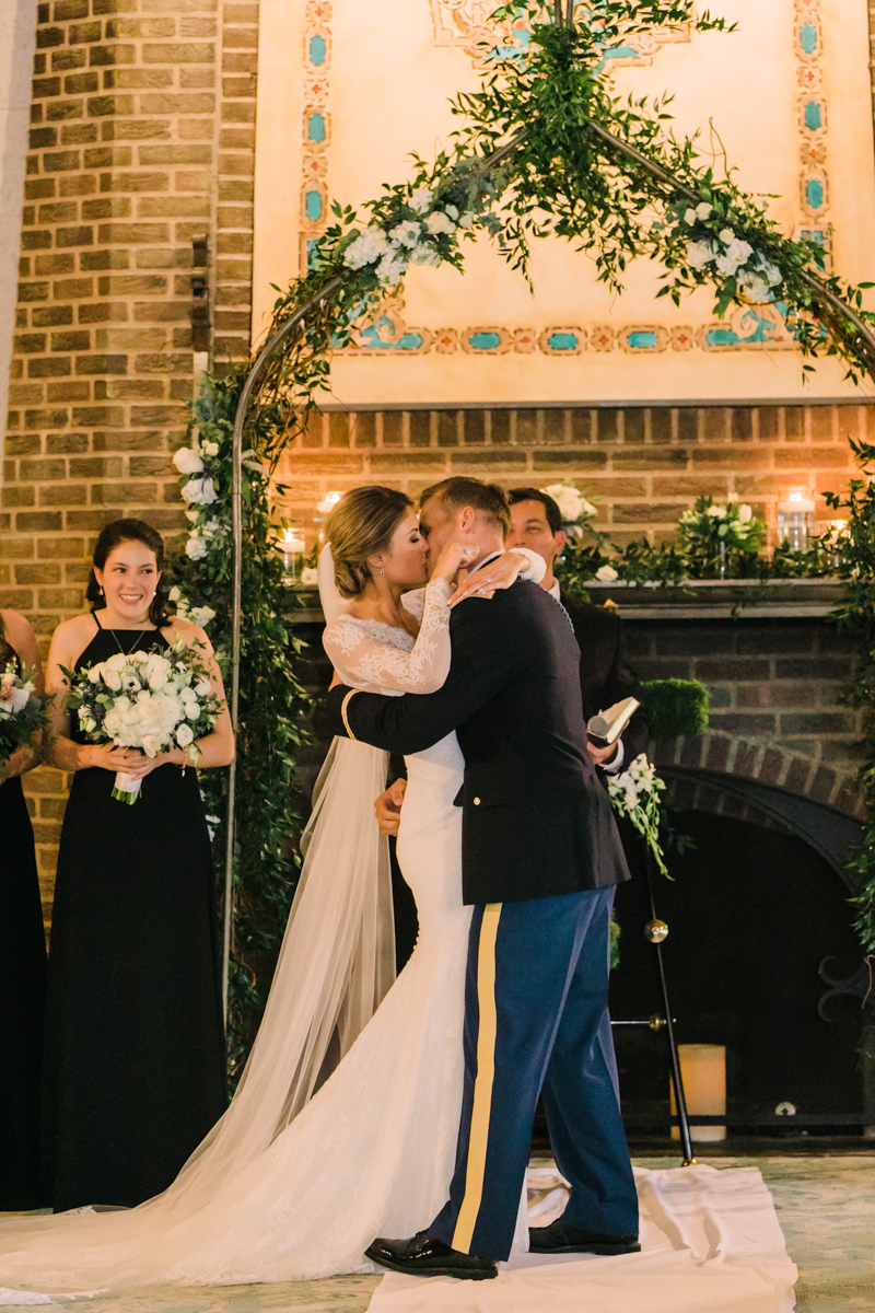 Spring Wedding at Medinah Country Club - artistrieco.com