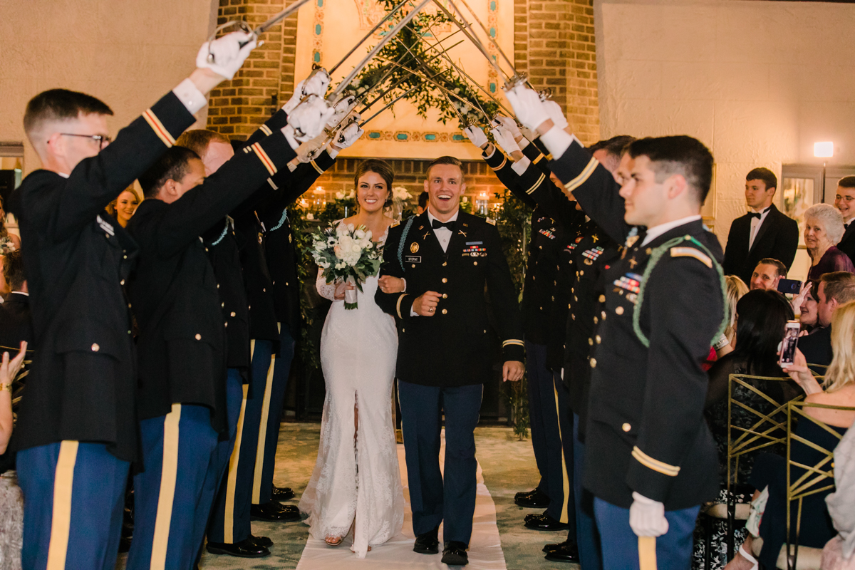 Spring Wedding at Medinah Country Club - artistrieco.com