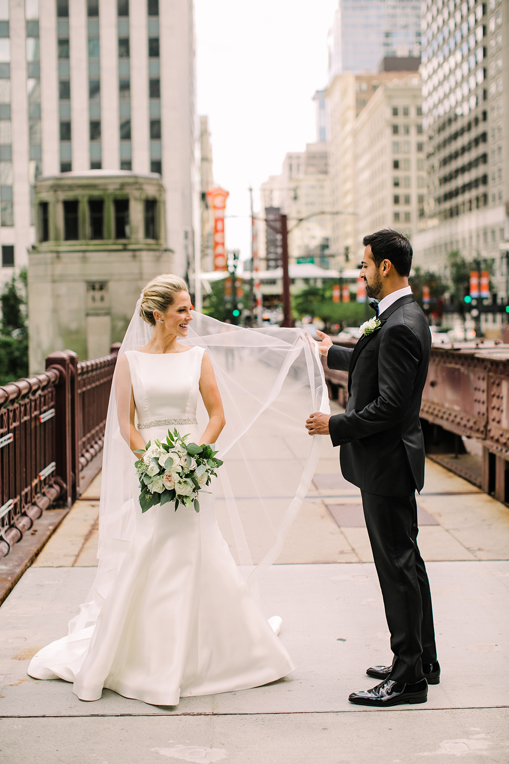 Classic Chicago Cultural Center Wedding - artistrieco.com