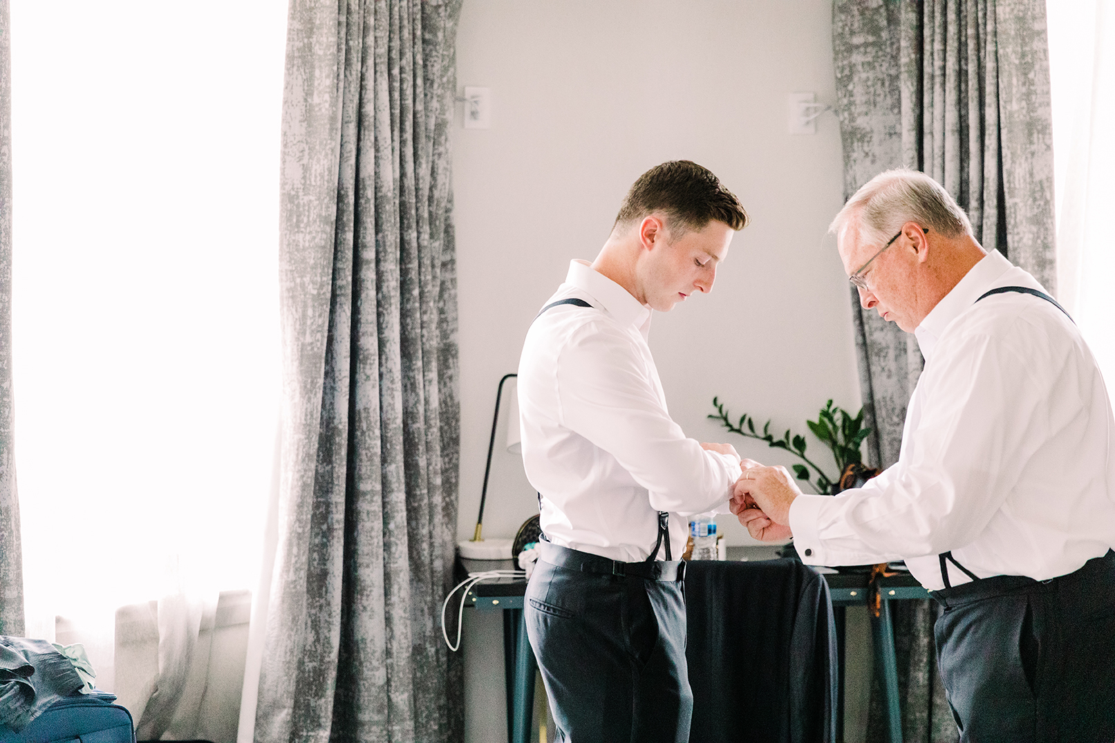 Timeless Micro Wedding in Chicago - artistrieco.com